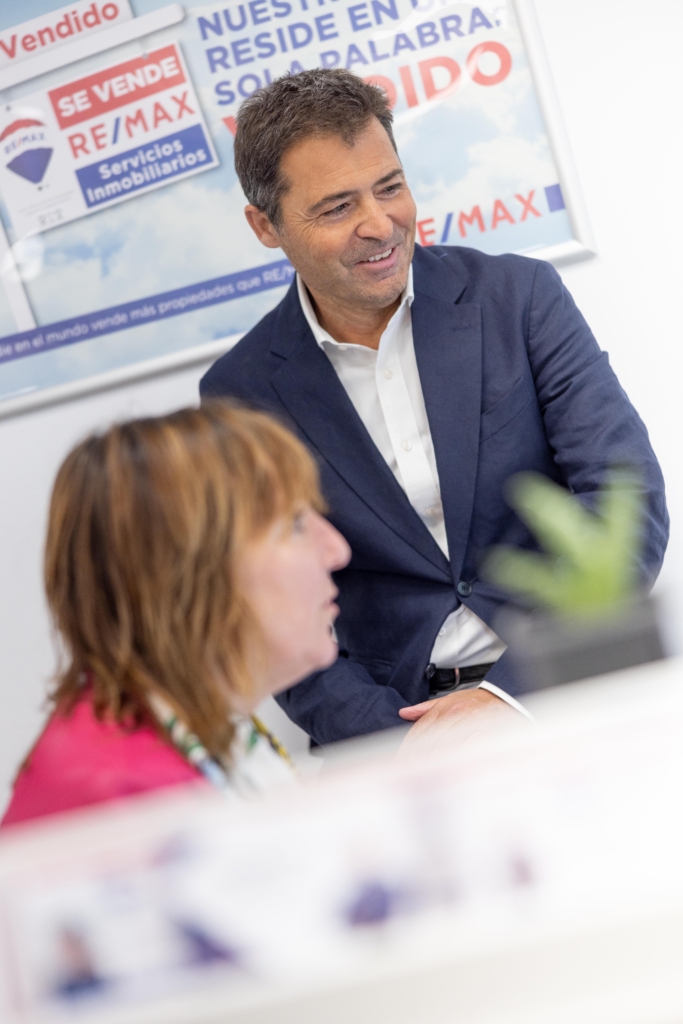 Contacto-Comprar casa Madrid - Remax Grupo Urbe